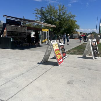 AT THE GROUNDS - Updated December 2025 - 426 Photos & 42 Reviews - 700 ...