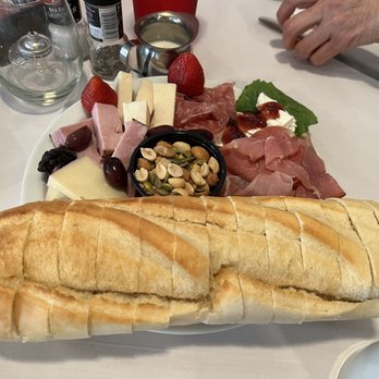 RUCCI’S ITALIAN KITCHEN & GRILLE - Updated July 2024 - 325 Photos & 275 ...