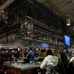 THE FREEHOUSE - Updated October 2025 - 857 Photos & 854 Reviews - 701 N ...