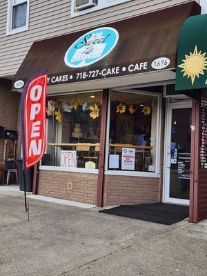 THE SWEET LIFE BAKESHOP - Updated December 2025 - 63 Photos & 69 ...