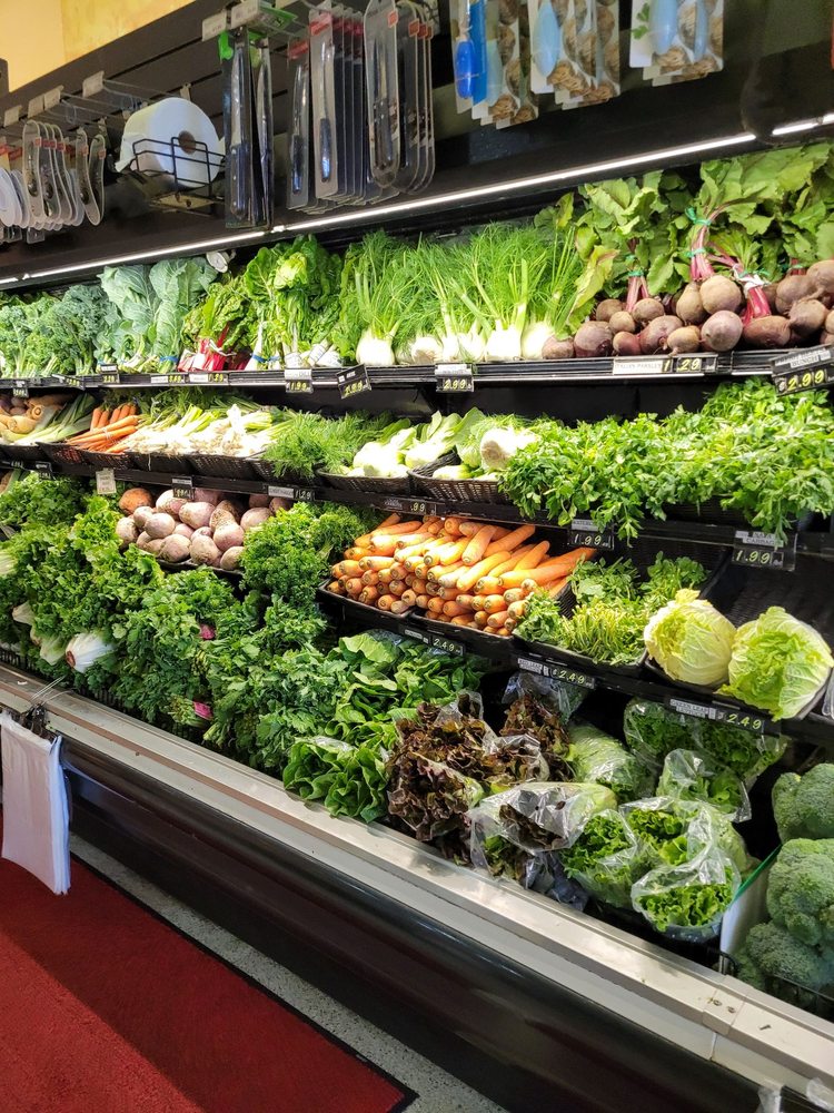 DORIS ITALIAN MARKET & BAKERY - Updated November 2024 - 431 Photos ...