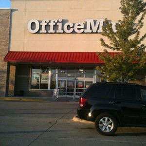 TARGET - Updated December 2025 - 900 SE Laurel St, Waukee, Iowa ...