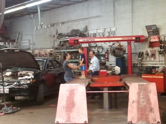 A K AUTO SERVICE & BODY SHOP - Updated July 2025 - 10 Photos & 13 ...