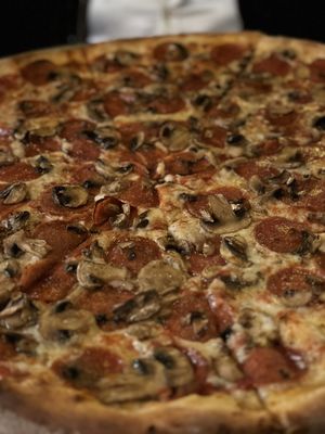 HOME SLICE PIZZA - 158 Photos & 77 Reviews - 3701 Travis St, Houston ...