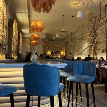 REYNA NEW YORK - Updated March 2025 - 443 Photos & 157 Reviews - 11 E ...