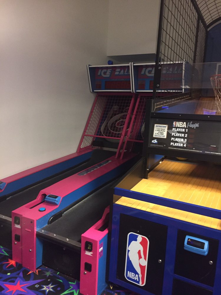 FOX BOWL - 39 Photos & 71 Reviews - 1101 Butterfield Rd, Wheaton, IL - Yelp