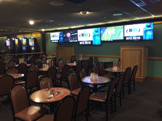 OAK LANES - Updated November 2025 - 10 Reviews - 8450 N Middlebelt Rd ...