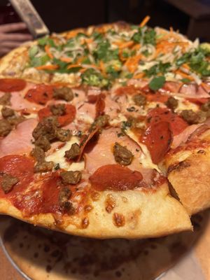 ZEEKS PIZZA - Updated December 2025 - 106 Photos & 127 Reviews - 1915 ...