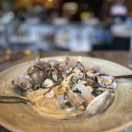 ECCO - Updated December 2025 - 240 Photos & 171 Reviews - 6540 Main St ...