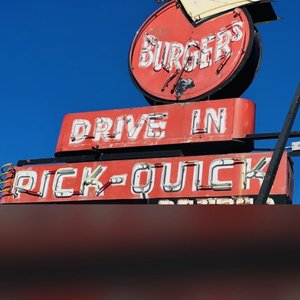 PICK-QUICK DRIVE IN - 304 Photos & 361 Reviews - 4306 Pacific Hwy E ...