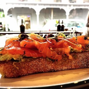 CAFE ISSUS - Updated October 2025 - 55 Photos & 21 Reviews - 8-10 ...