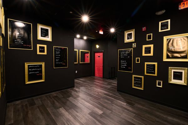 PARALLEL LOUNGE - Updated October 2025 - 21 Photos - 5180 Wilson Mills ...