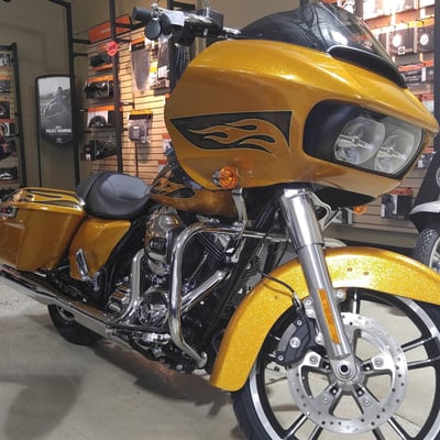 SMOKIN’ HARLEY-DAVIDSON - Updated October 2024 - 10 Reviews - 3441 Myer ...