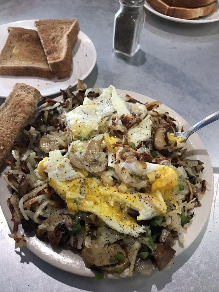 BAYSIDE DIMITRI’S FAMILY DINING - Updated October 2024 - 39 Photos & 42 ...