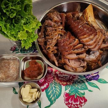 HANJAN POCHA - Updated December 2024 - 34 Photos & 16 Reviews - 106 S ...