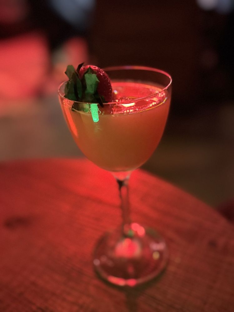 HERE KITTY KITTY VICE DEN - Updated June 2025 - 786 Photos & 219 ...