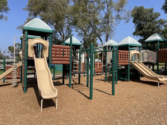 PIONEER PARK - Updated December 2024 - 23 Photos & 11 Reviews - 1360 N ...