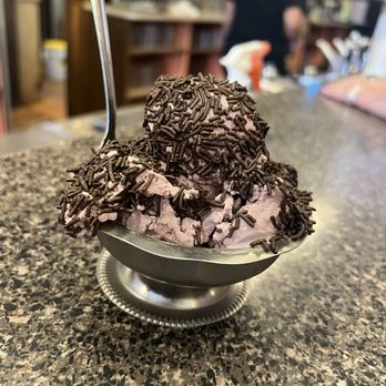 HOLSTEN’S - Updated January 2026 - 652 Photos & 451 Reviews - 1063 ...