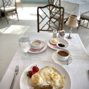 VALENCIA - Updated August 2025 - 79 Photos & 73 Reviews - 315 N Vermont ...