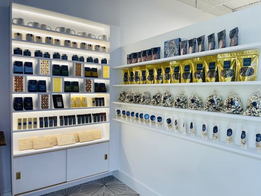 CHOCOLATA - Updated December 2025 - 61 Photos & 31 Reviews - 701 37th ...