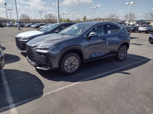 VALLEY LEXUS - Updated August 2025 - 55 Photos & 221 Reviews - 4701 ...