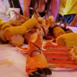 THE BOILING POT - Updated October 2025 - 268 Photos & 394 Reviews - 201 ...