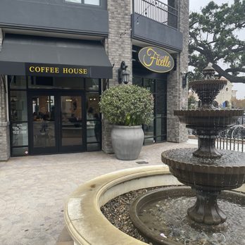 CAFE FICELLE - Updated June 2024 - 52 Photos & 32 Reviews - 1712 E ...