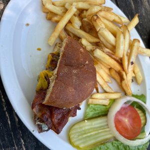 OLANCHA CAFE - 74 Photos & 44 Reviews - 1075 S Hwy 395, Olancha ...