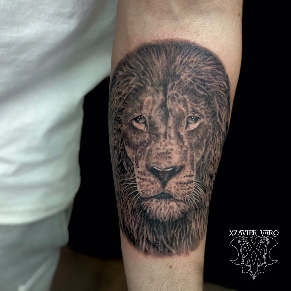 DELVILLE TATTOO STUDIO - Updated June 2024 - 22 Photos - 300 West ...