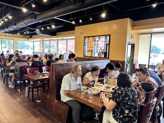 HONG YUAN DUMPLINGS & NOODLES - Updated January 2026 - 304 Photos & 123 ...