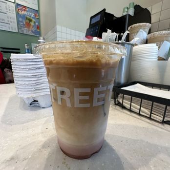 BLANK STREET COFFEE - Updated August 2024 - 86 Photos & 52 Reviews ...