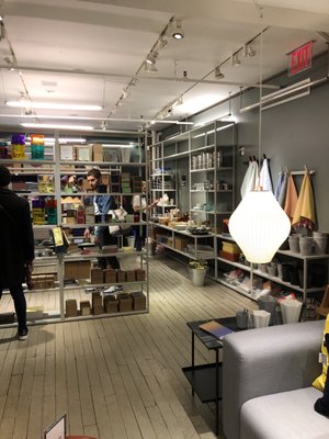 MOMA DESIGN STORE-SOHO - 199 Photos & 160 Reviews - 81 Spring St, New ...