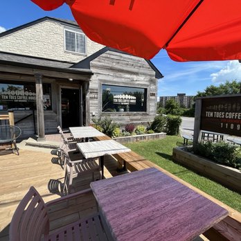 TEN TOES COFFEE HOUSE - Updated December 2025 - 1109 Cyrville Road ...