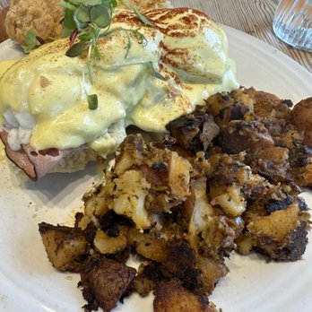 THE BRAEBURN - Updated March 2025 - 324 Photos & 373 Reviews - 197 2nd ...