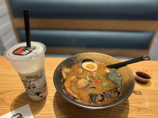 TOKEN RAMEN AND KUNG FU TEA - Updated April 2025 - 191 Photos & 57 ...
