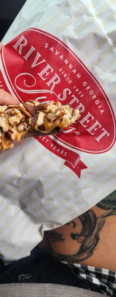 RIVER STREET SWEETS - Updated October 2025 - 61 Photos & 26 Reviews ...