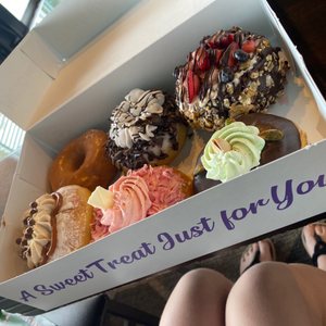MOJO DONUTS - 2536 Photos & 1879 Reviews - 7906 Pines Blvd, Pembroke ...