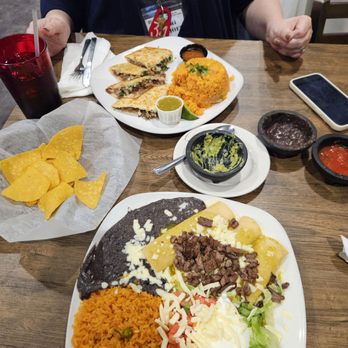 LOS ARCOS KITCHEN AND CANTINA-NORTH - Updated June 2025 - 22 Photos ...