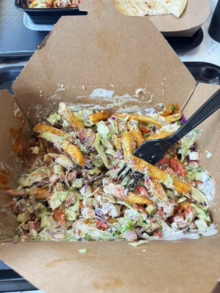 WHITE SAUCE GRILL & BAR - Updated November 2025 - 12 Photos - 104 W ...