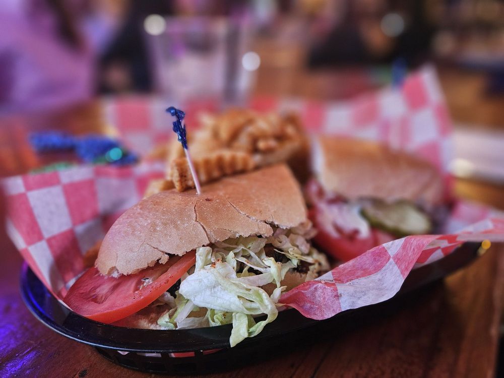 INA MAE TAVERN & PACKAGED GOODS - Updated August 2025 - 837 Photos ...