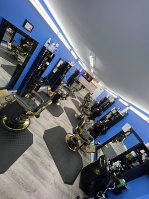 HALL OF FAME BARBER SHOP - Updated December 2025 - 10 Photos - 62 W ...