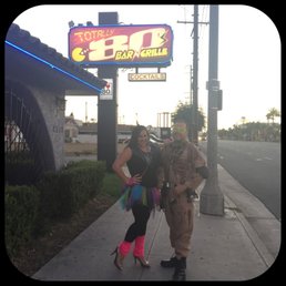 TOTALLY 80’S BAR & GRILLE - Updated June 2025 - 329 Photos & 552 ...