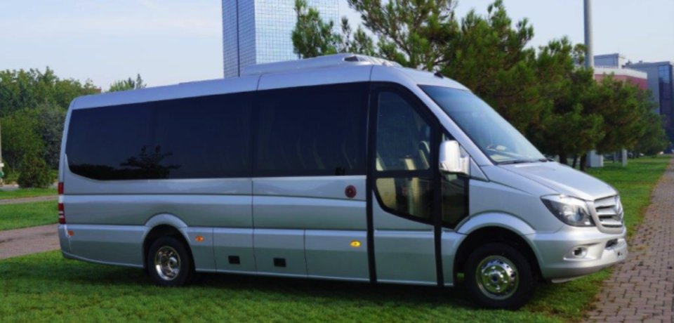 WIRRAL MINIBUS - Updated September 2024 - 12 Balls Road Prenton ...
