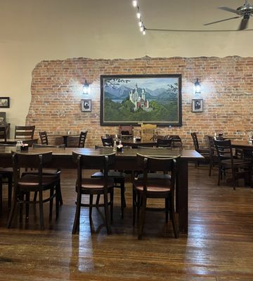 THE GERMAN TABLE - Updated June 2025 - 22 Photos & 15 Reviews - 107 E ...