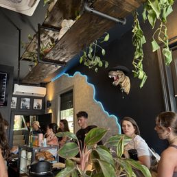 HIDDEN GROUNDS COFFEE - Updated September 2025 - 283 Photos & 101 ...