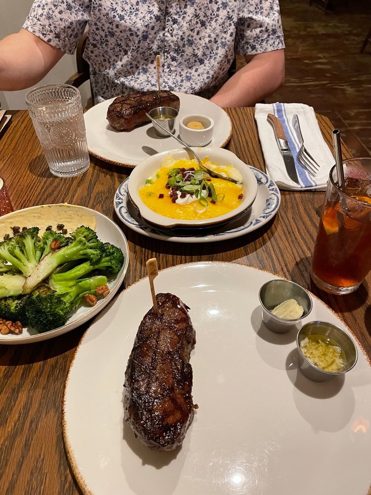 GEORGE AND VIOLETS - 133 Photos & 144 Reviews - 305 Main St ...