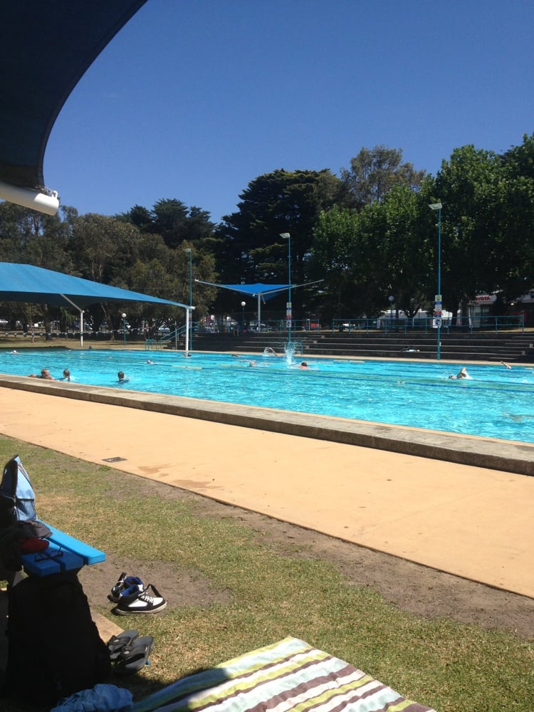 CROYDON MEMORIAL POOL - Springfield Ave, Croydon Victoria, Australia ...