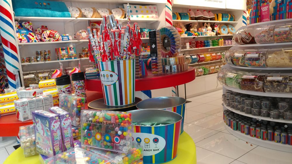 DYLAN’S CANDY BAR - Updated September 2024 - 16 Photos - 2800 North ...