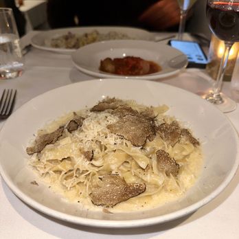 PREZZA - Updated October 2025 - 294 Photos & 471 Reviews - 24 Fleet St ...