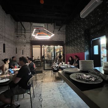 GIOVEDI - Updated March 2025 - 618 Photos & 103 Reviews - 10 N Hotel St ...